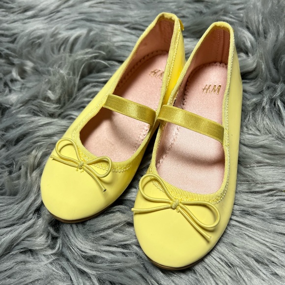 H&M | Shoes | H M Yellow Ballet Flats | Poshmark